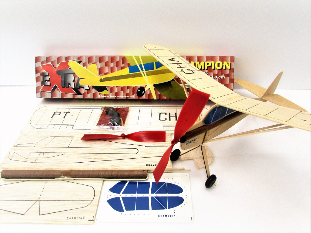 AEROMODELO À ELÁSTICO MOTOR CHAMPION ENV.:33CM - Aeromodelismo HobbyMod